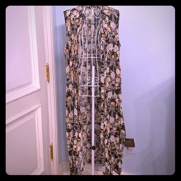 Zara | Dresses | Zara Floral Duster Dress | Poshmark